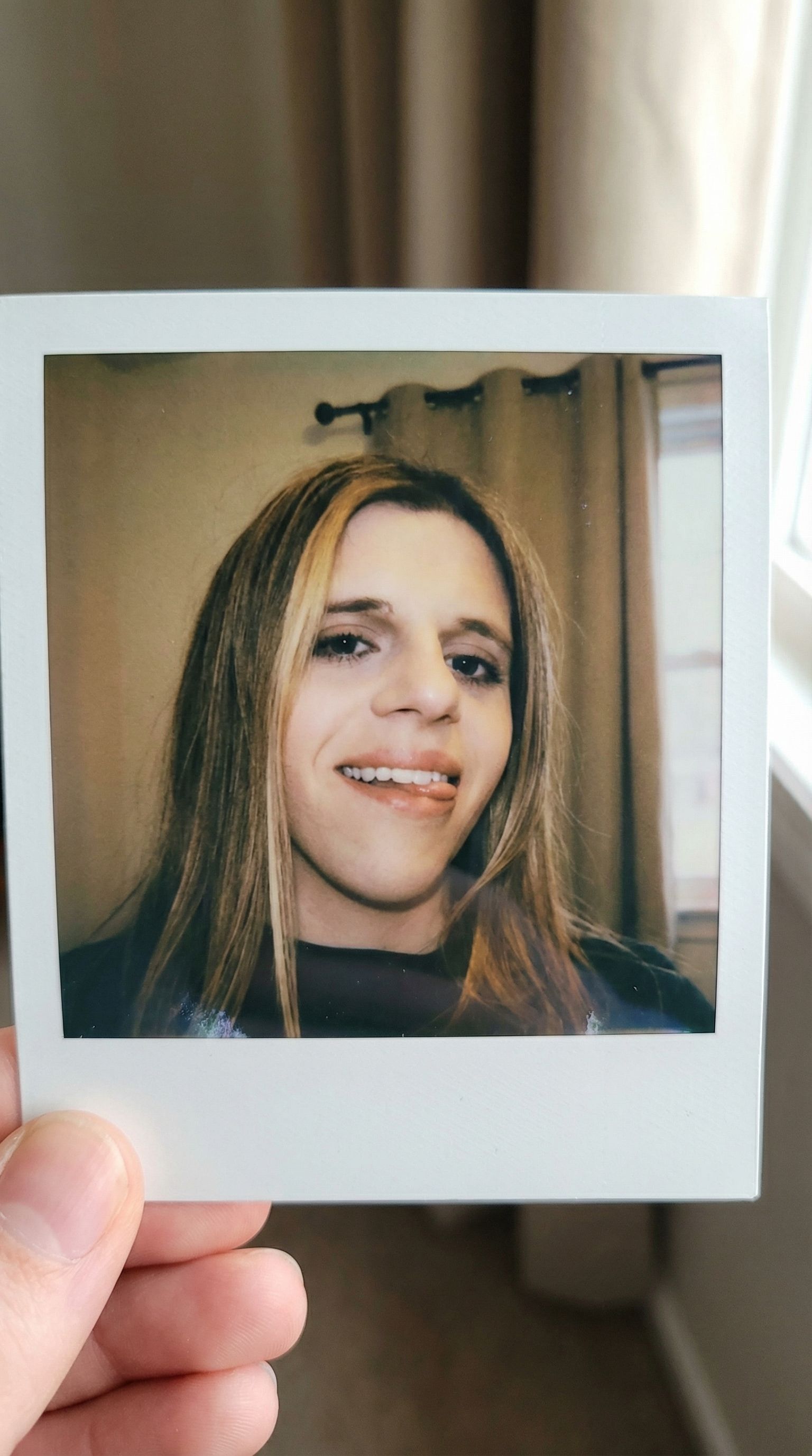 Nano Banana prompt: Japanese girl, 18-21 years old, brown...