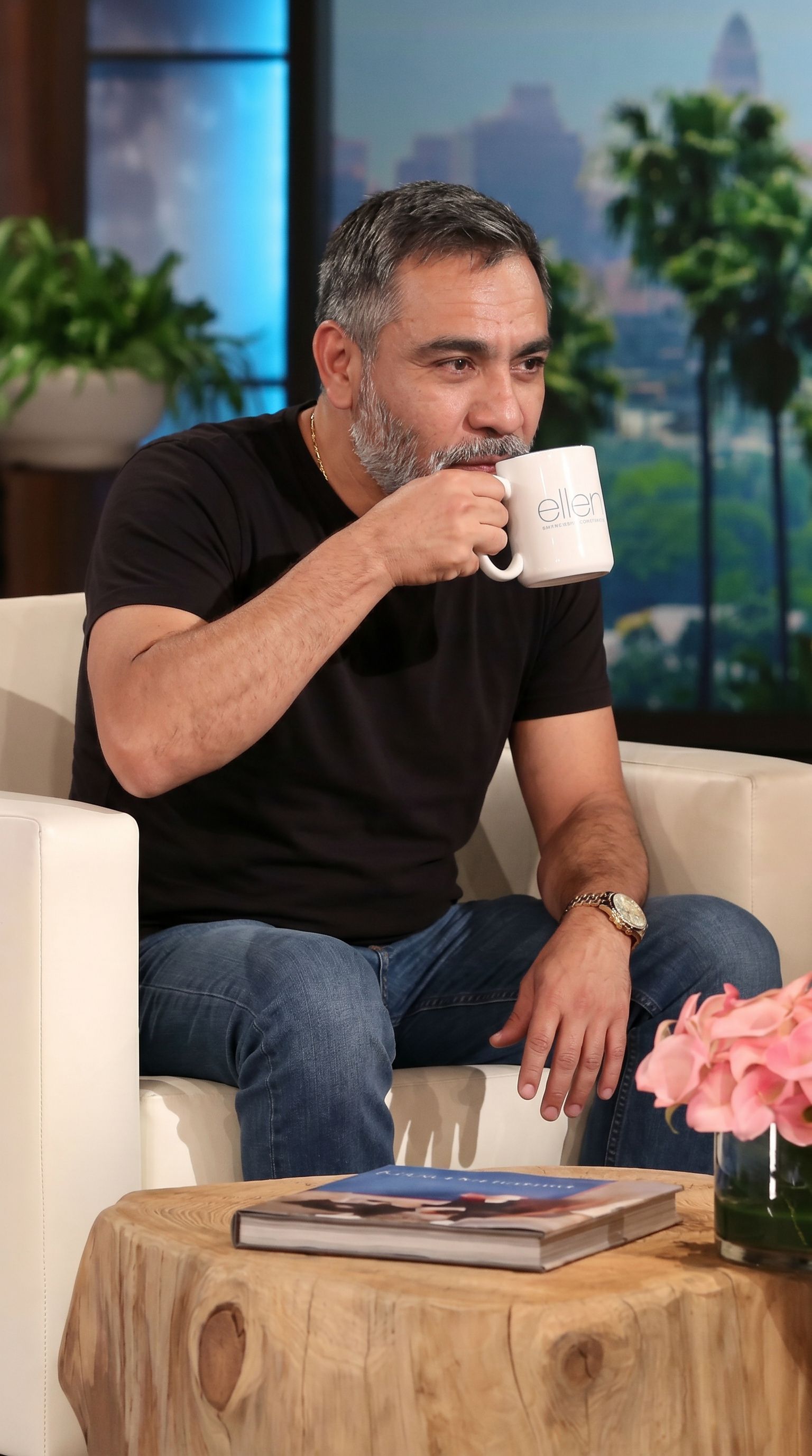 Nano Banana prompt: { "template_name": "MARRLONN2027_V5...