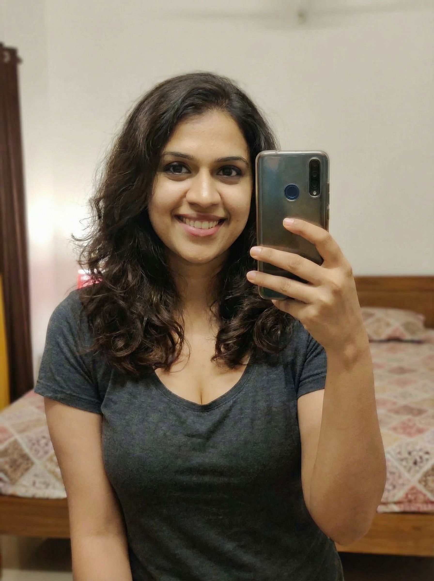 Nano Banana prompt: I want to show my hair completely.